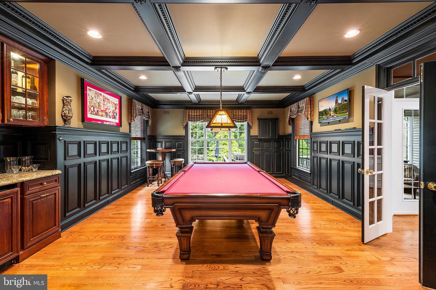 Malvern Bank House of the Week: 'Executive Level' Majestic Colonial in ...