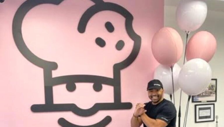 Crumbl Cookies Debuts at Lawrence Park Center in Broomall